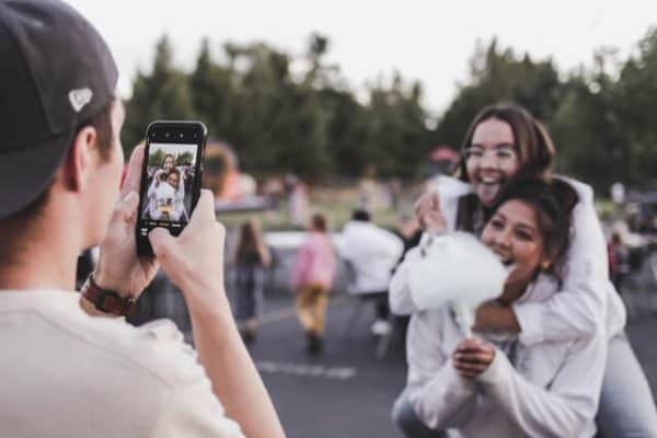 Effects of comparing Yourself to Others - The Book of Sarah